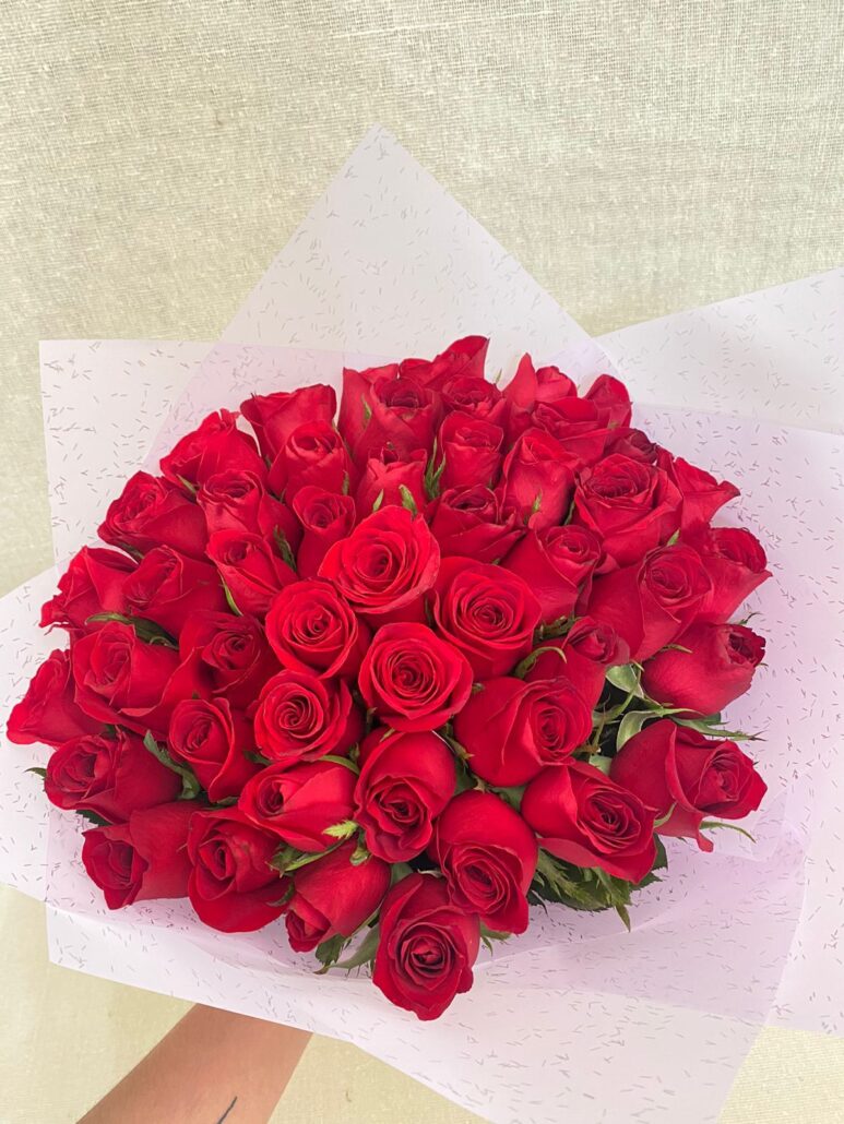 RAMO 48 ROSAS ROJAS - Flores4U
