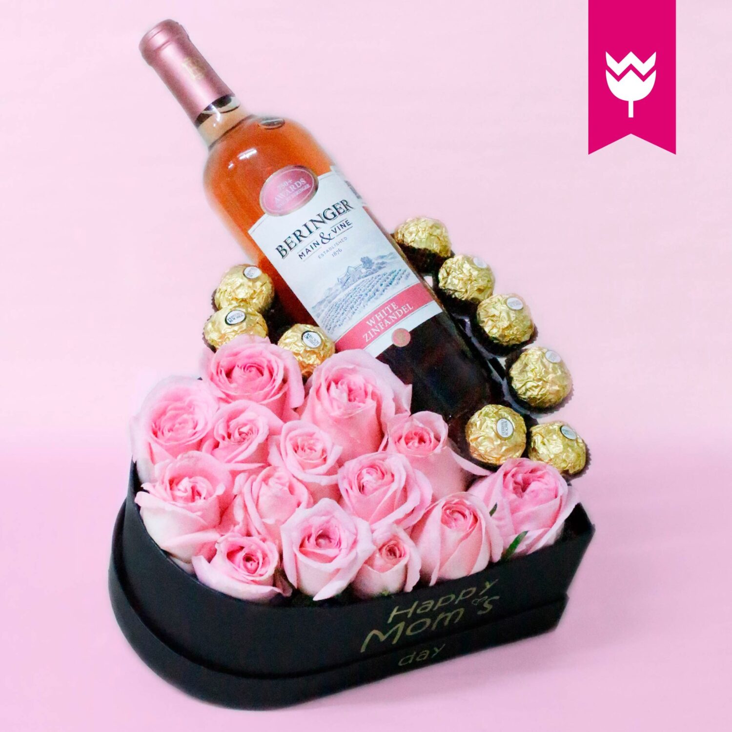 Caja con botella de vino y 4 snacks - Flores4U